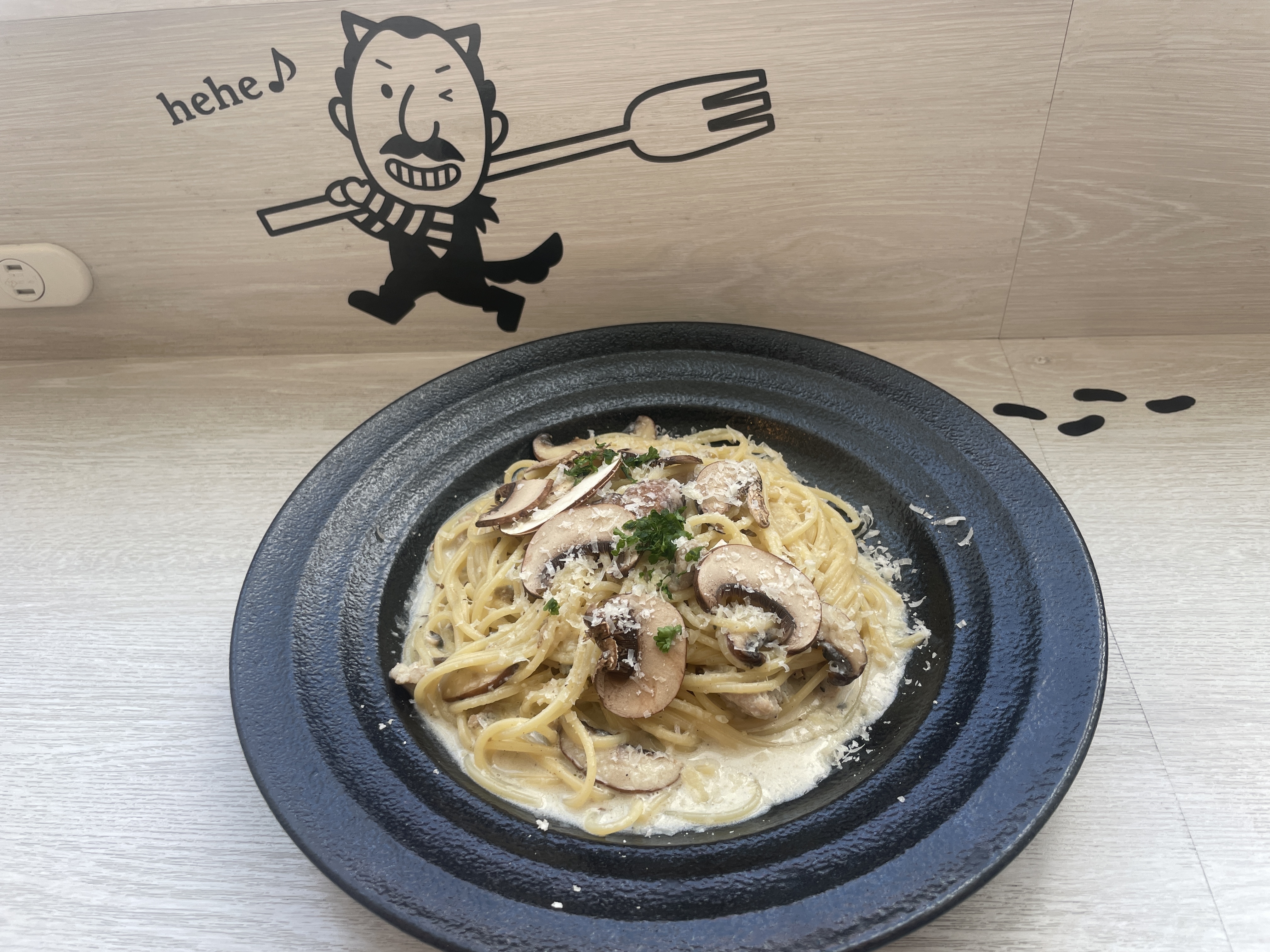 巡店① KITTE博多 / サルシッチャ… | ピエトロホームタウン