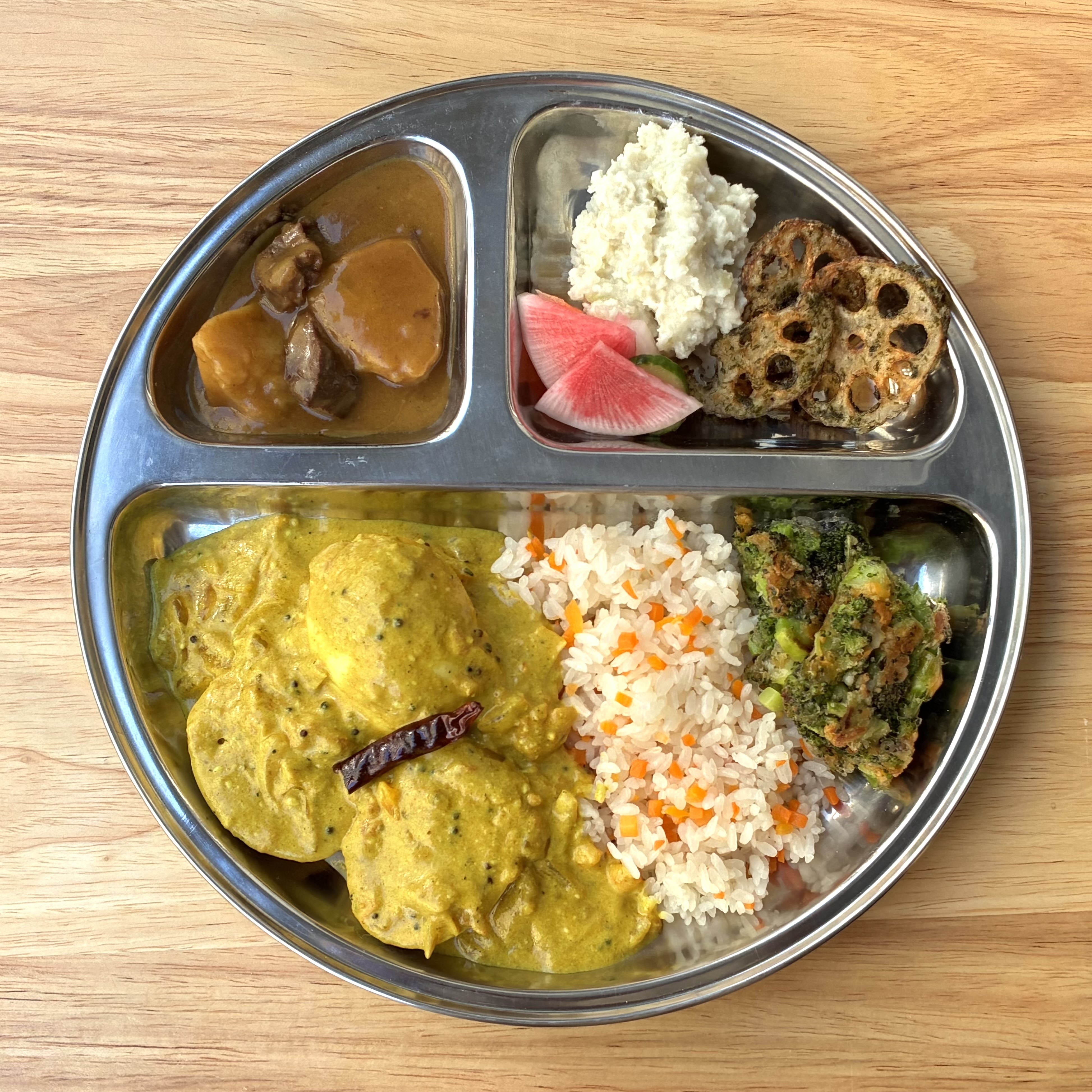 玉子とスパイスのエッグカレー | SPICE&HERB COMMUNITY