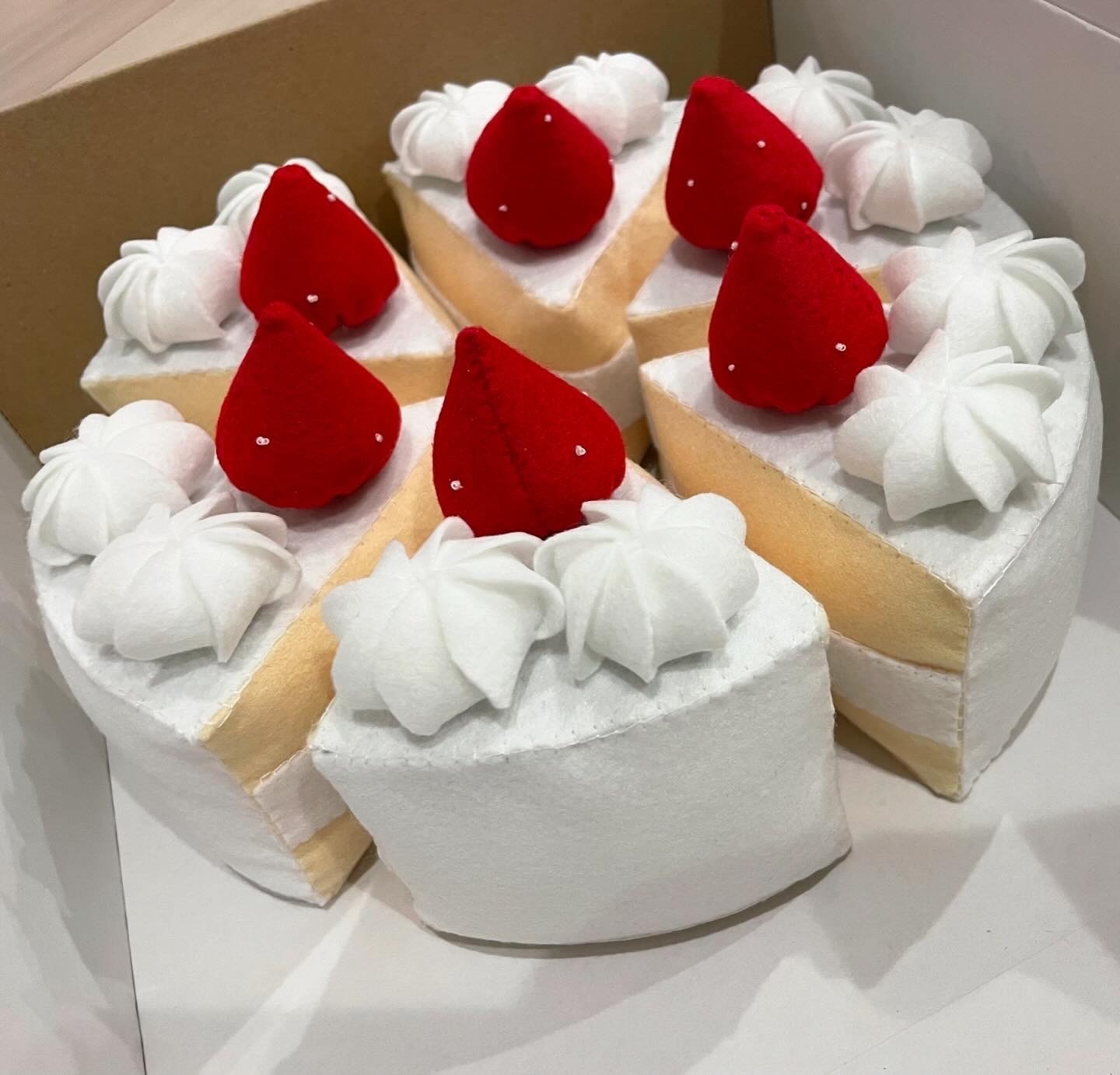 材料全部ダイソーです🤍 | DAISOの輪